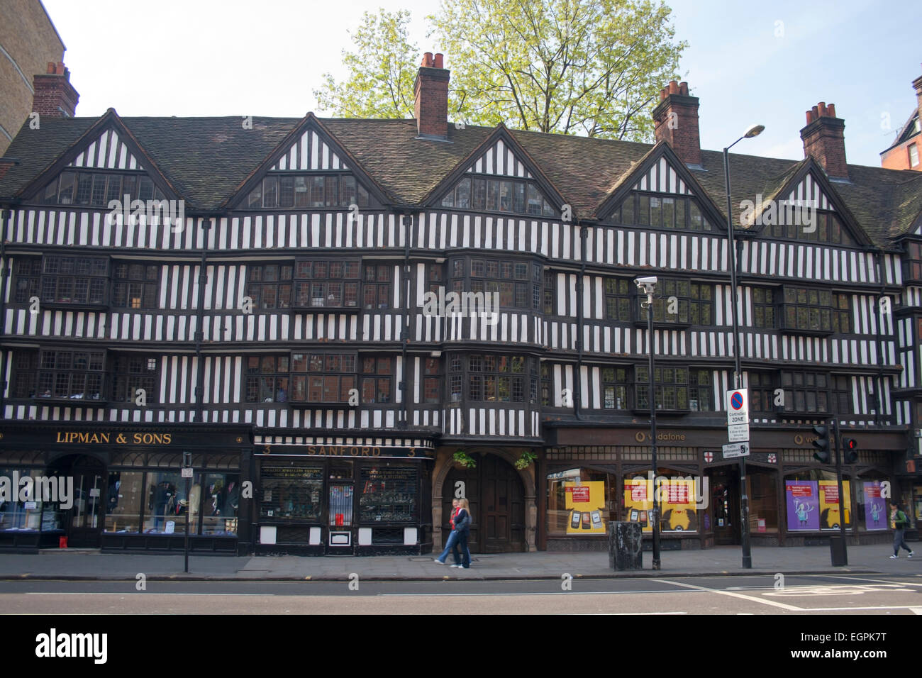 Staple Inn, Holburn London, WC1V 7QH Stock Photo - Alamy
