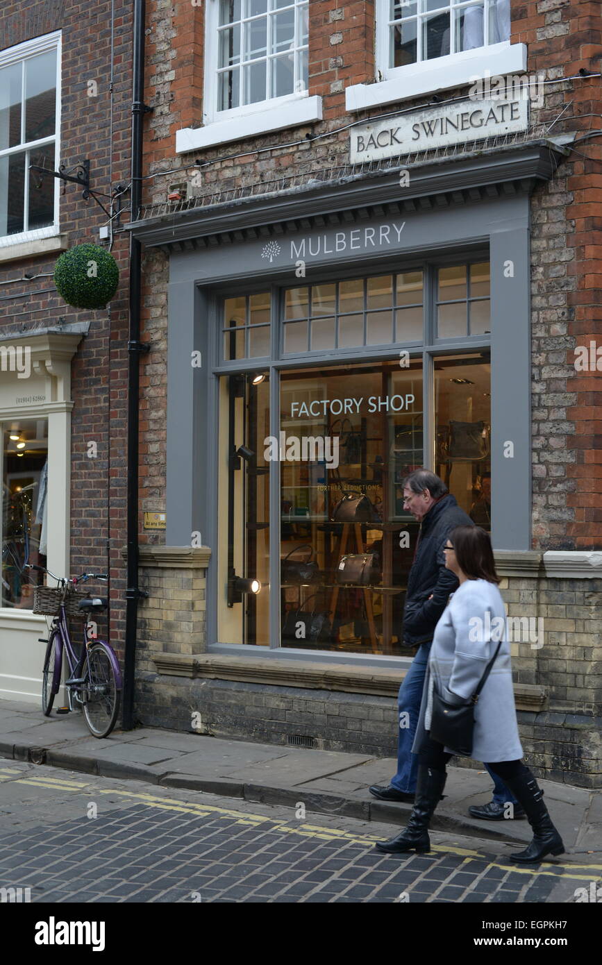 Mulberry bag hi-res stock photography and images - Alamy