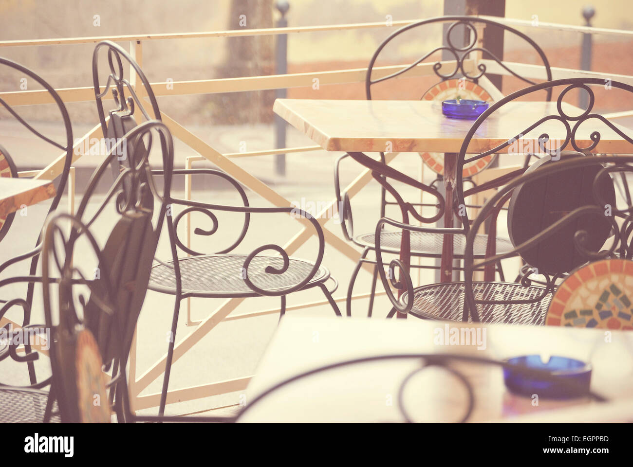 Terrace chairs hi-res stock photography and images - Alamy