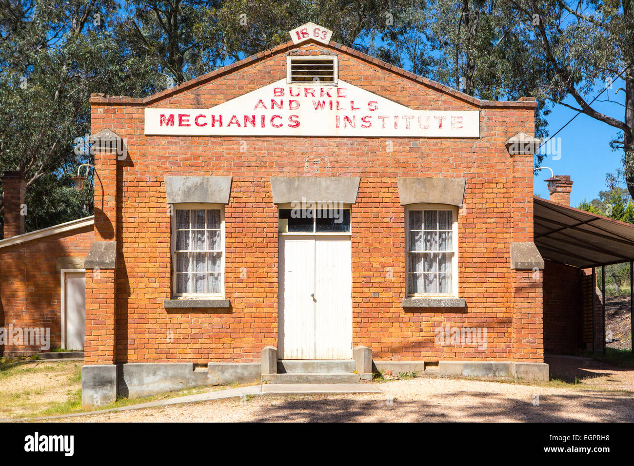 The Burke and Wills Mechanics Institute hall in Fryerstown, Victoria ...