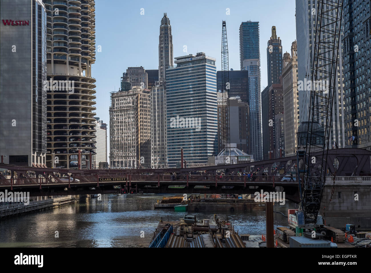 Chicago bridges hi-res stock photography and images - Alamy