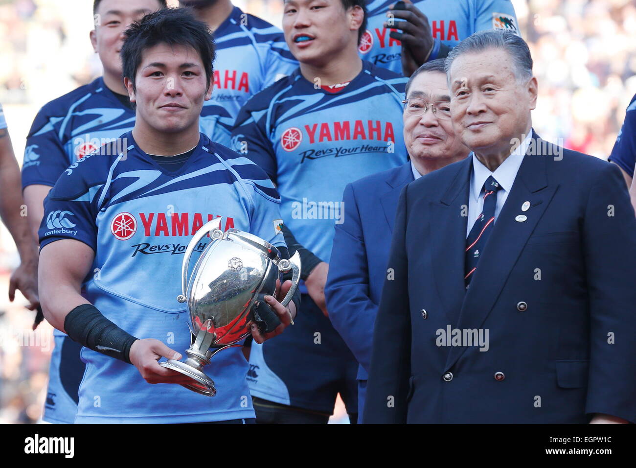 Prince Chichibu Memorial Stadium, Tokyo, Japan. 28th Feb, 2015. (L-R) Yuhimaru Mimura (Jubilo ...