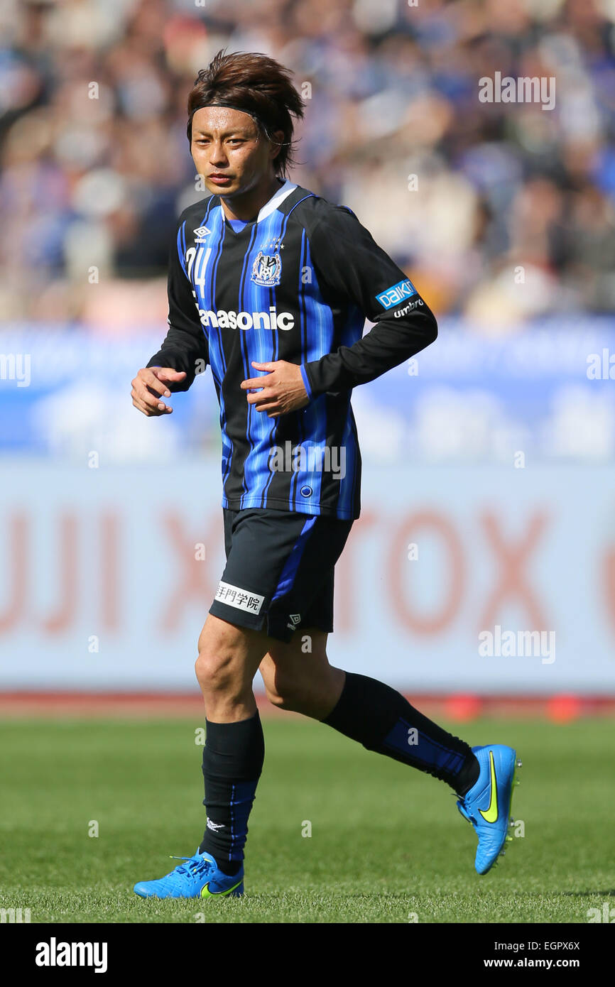 Kanagawa, Japan. 28th Feb, 2015. Shingo Akamine (Gamba) Football/Soccer ...