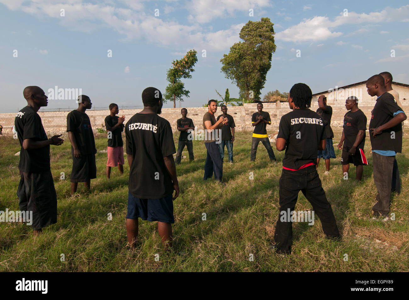 Einav Levy delegation manager of Natan Humanitarian Aid teaching Krav ...
