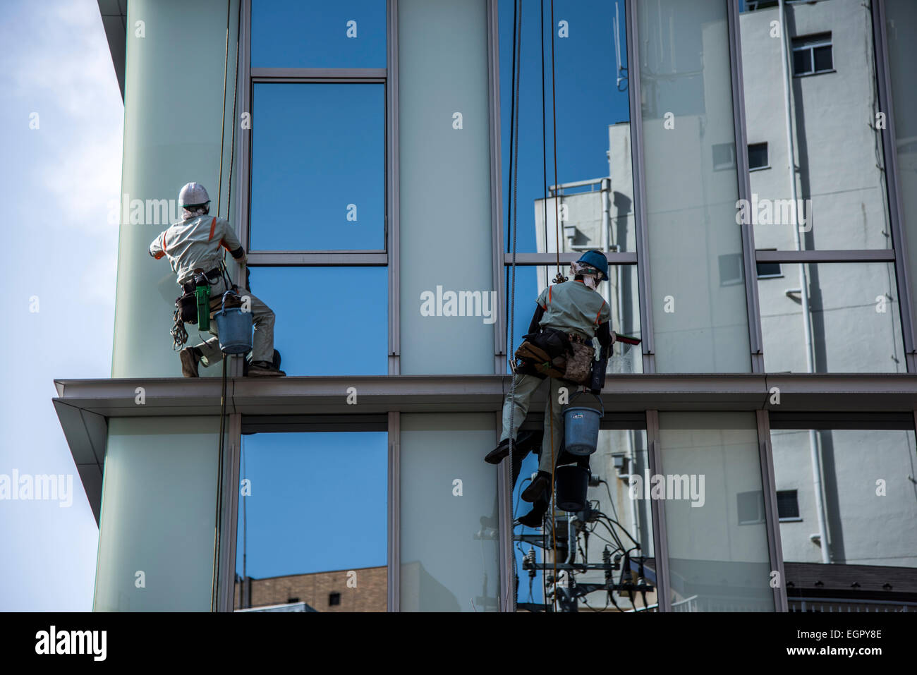 Workers cleaning building,Bunkyo-Ku,Tokyo,Japan Stock Photo - Alamy