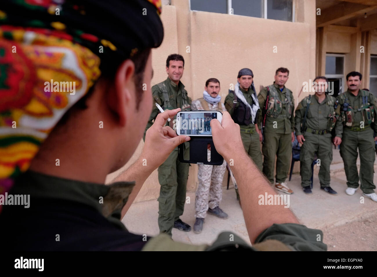 Fighters of the Kurdish People's Protection Units YPG taking ...