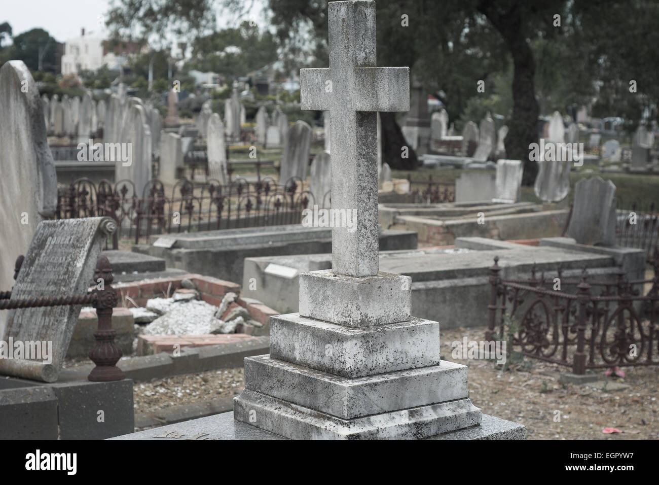 Melbourne cemetery hi-res stock photography and images - Alamy