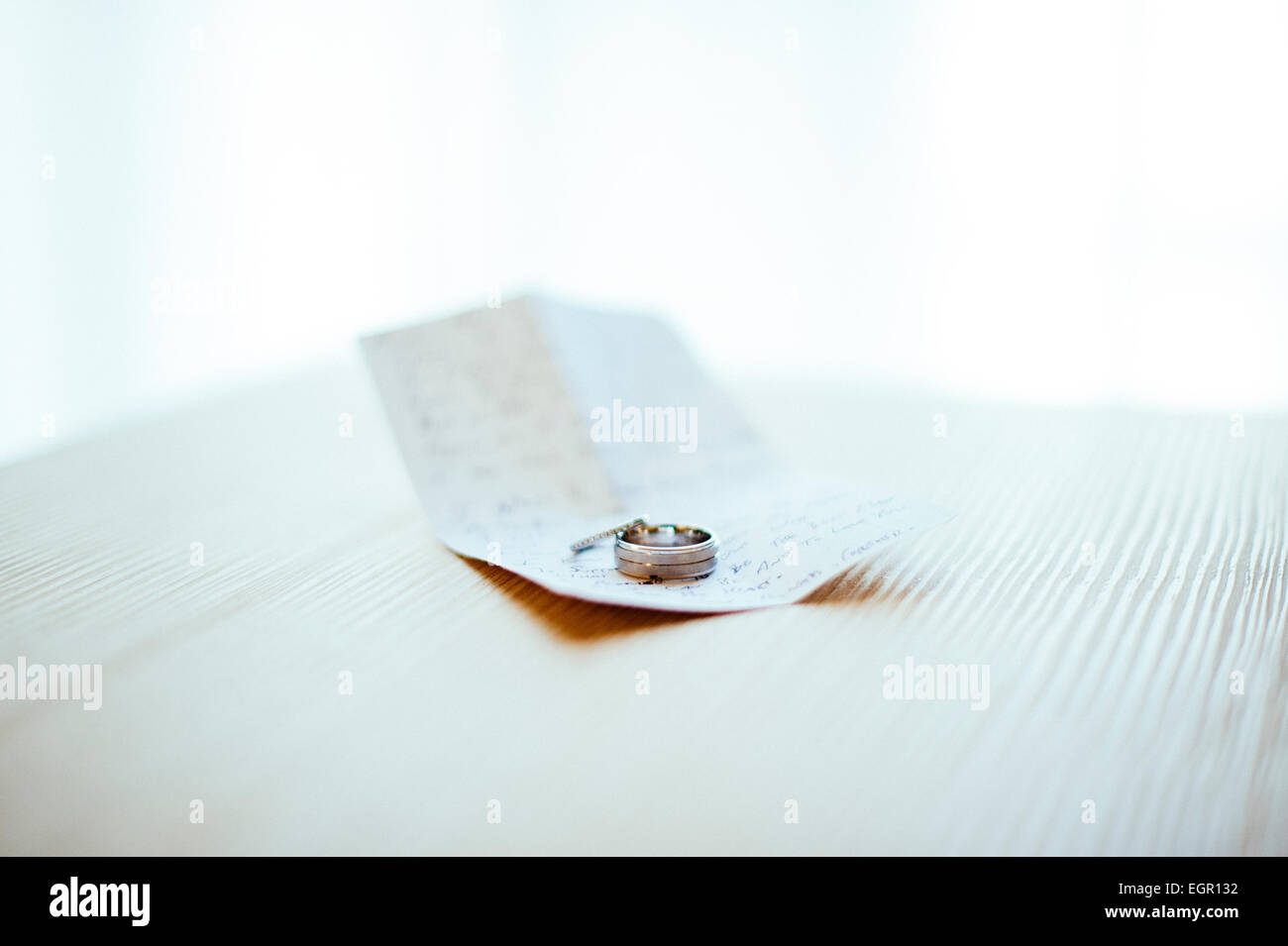 Engagement rings and love message Stock Photo - Alamy