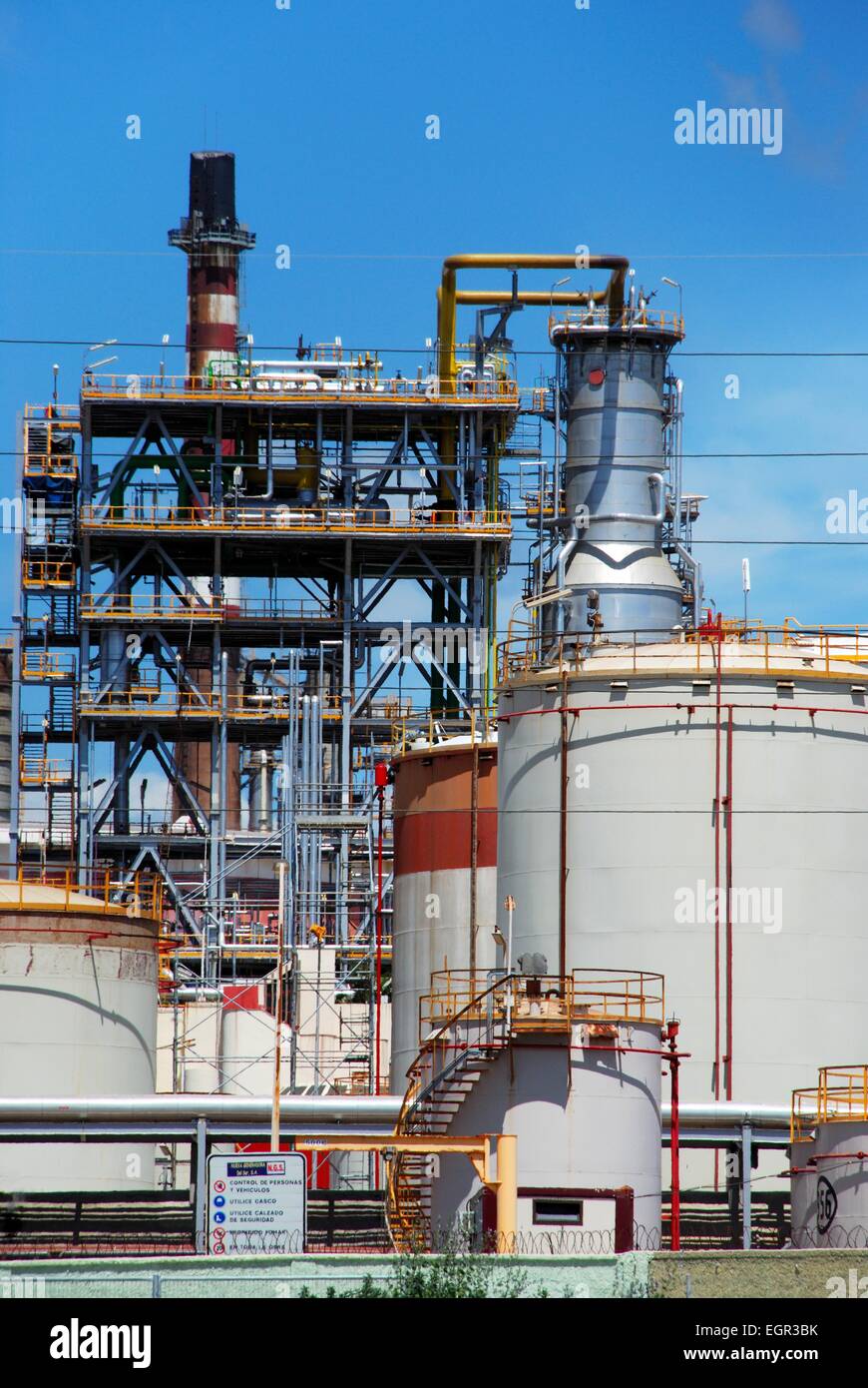 Petrochemical oil refinery, Puente Mayorga, Cadiz Province, Andalusia ...
