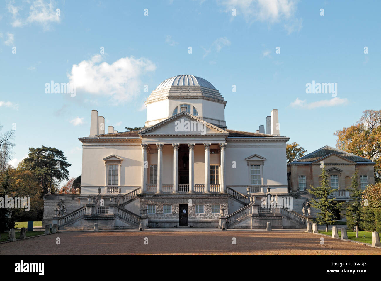 Chiswick House, a magnificent neo-Palladian villa in Chiswick Park ...