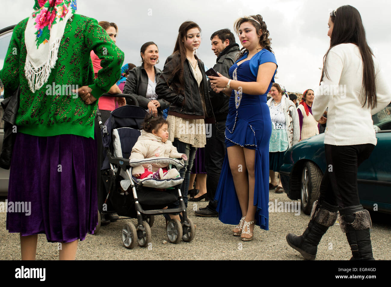 Bride market hi-res stock photography and images - Alamy