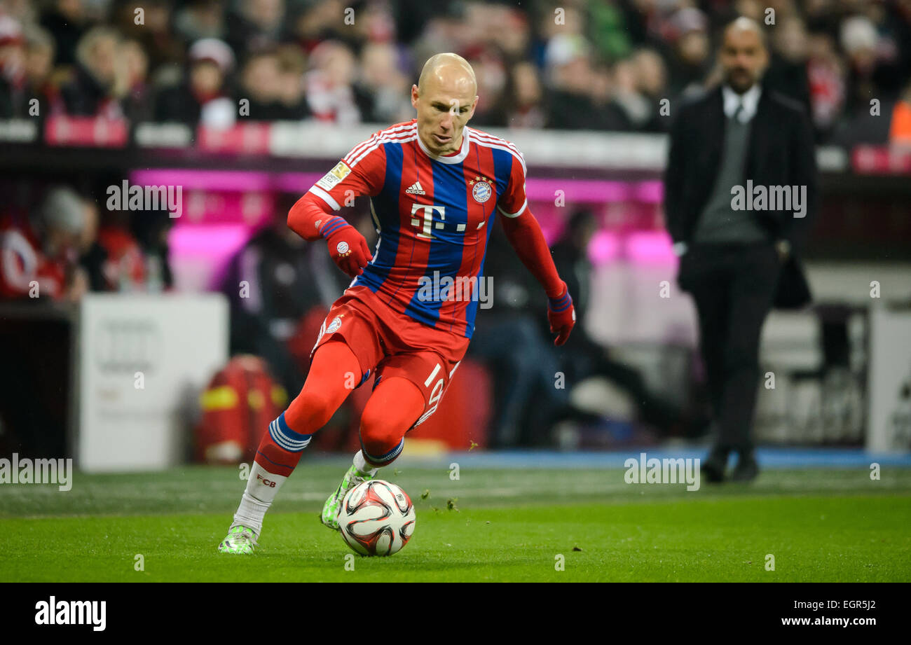 Munich, Germany. 27th Feb, 2015. Munich's Arjen Robben in action during ...