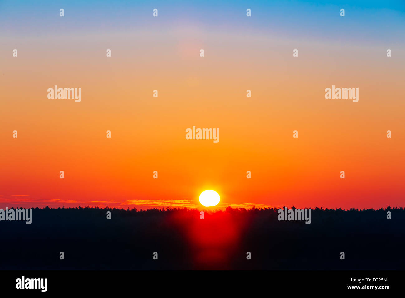 Sun Over Horizon, Sunset, Sunrise Background Stock Photo - Alamy