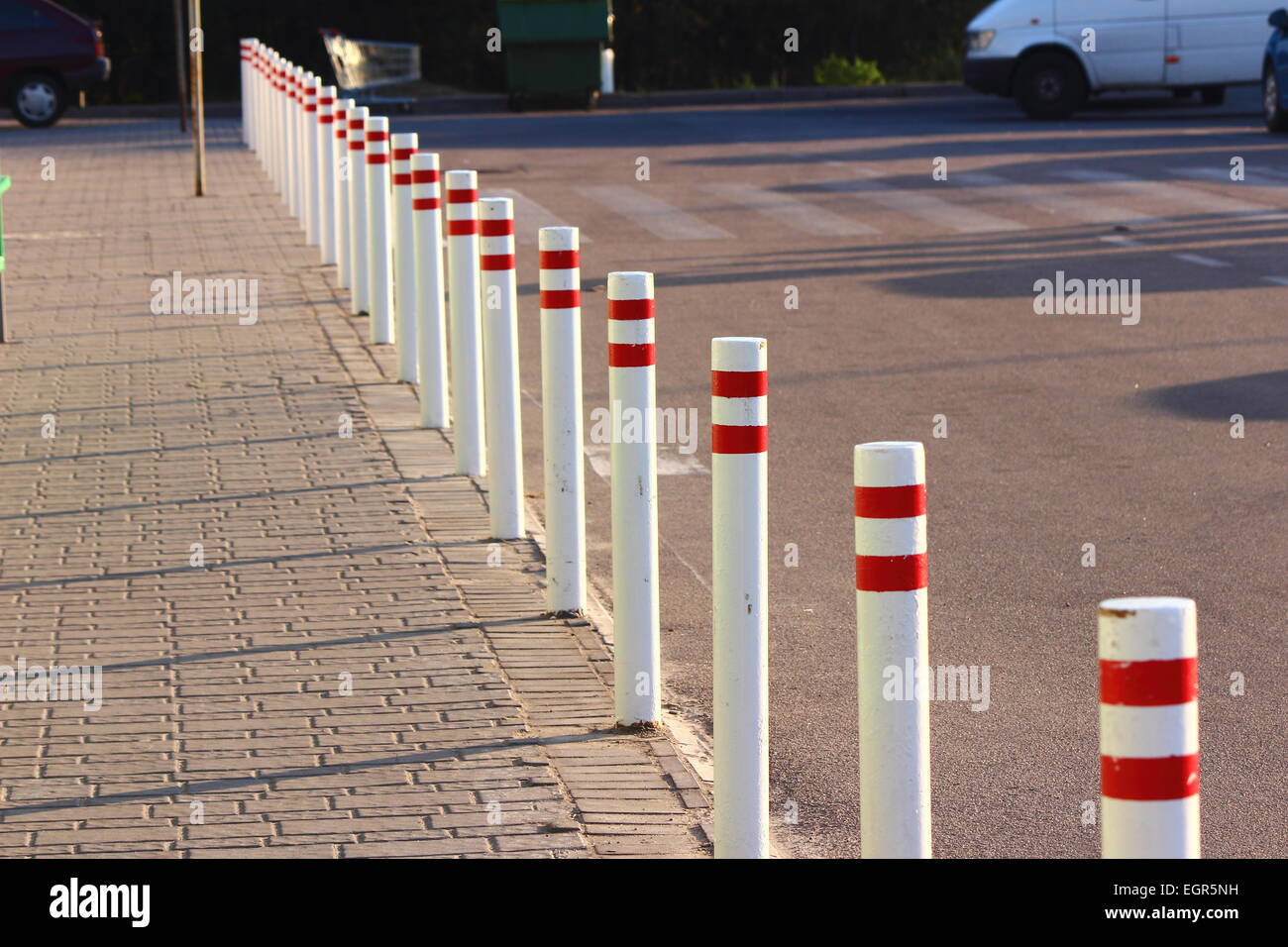 Restrictive barrier hi-res stock photography and images - Alamy