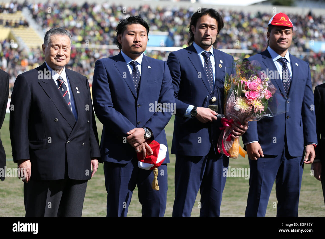 Prince Chichibu Memorial Stadium, Tokyo, Japan. 28th Feb, 2015. (L to R) Yoshiro Mori, Keita ...