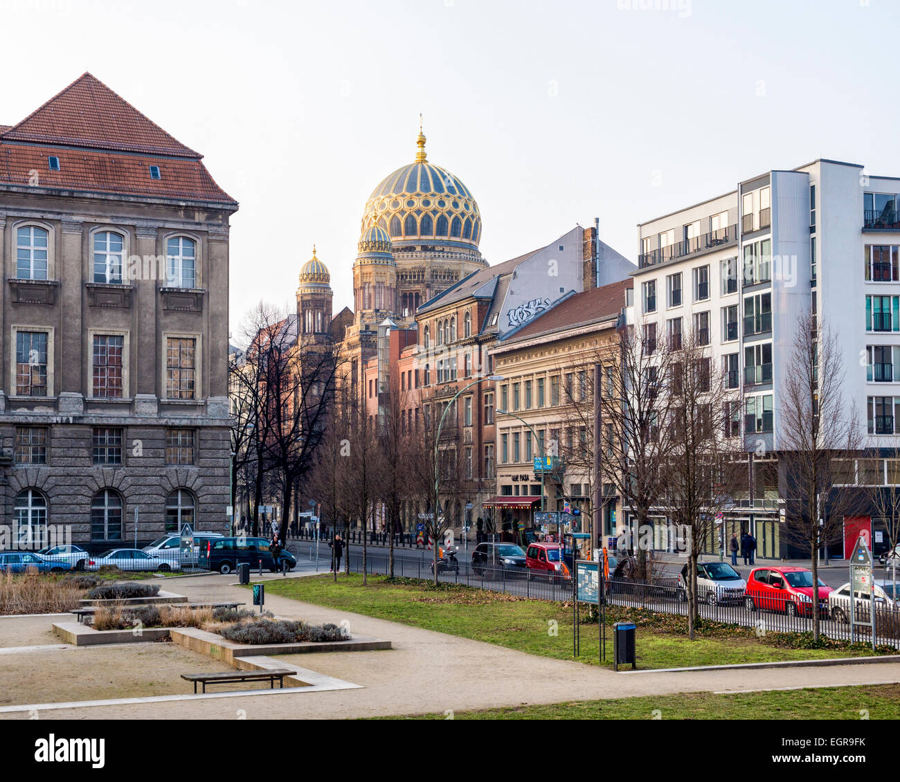 Berlin New Jewish Synagogue, Neue Synagoge - Moorish revival style ...