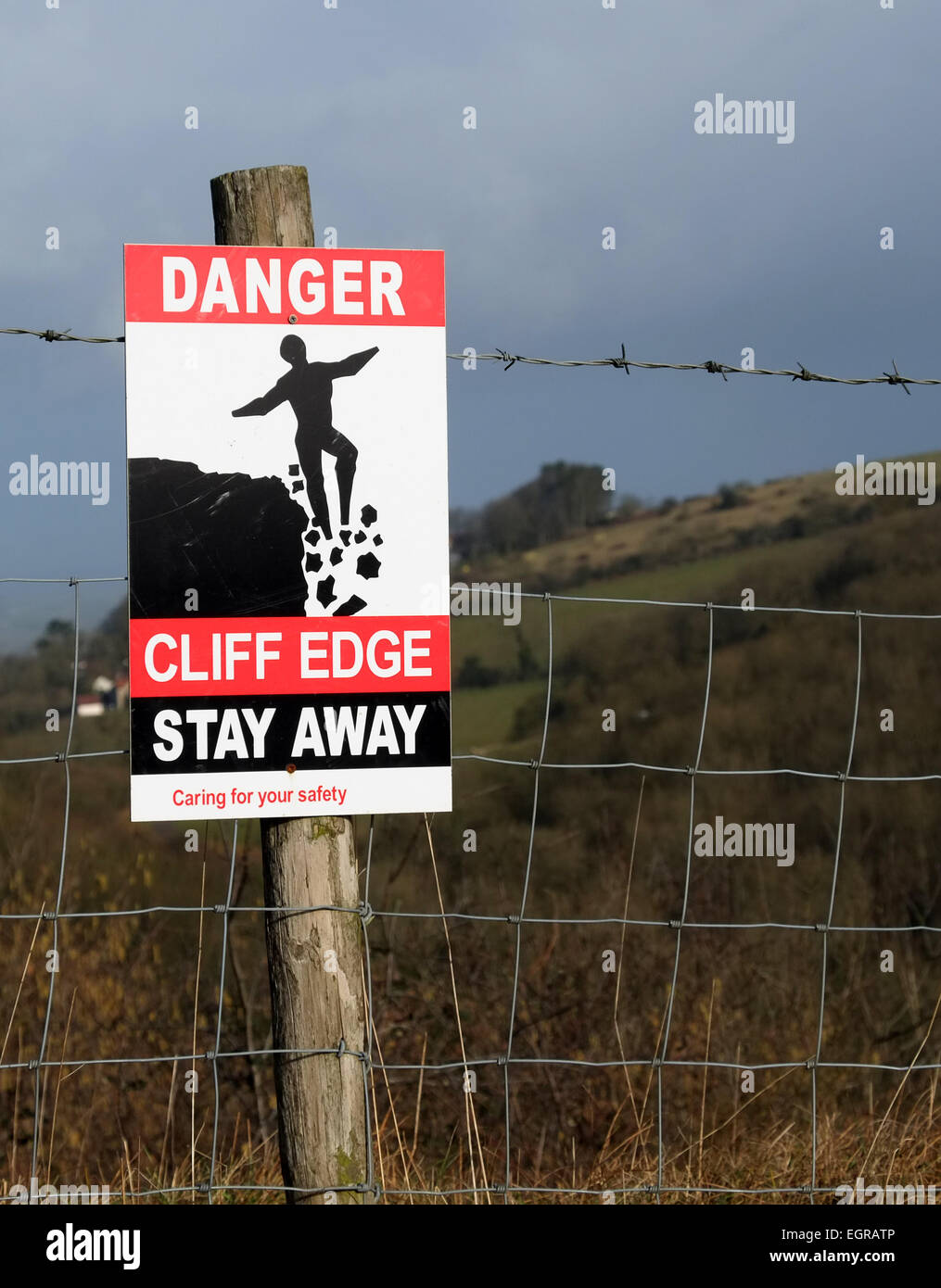 Cliff signs hi-res stock photography and images - Alamy