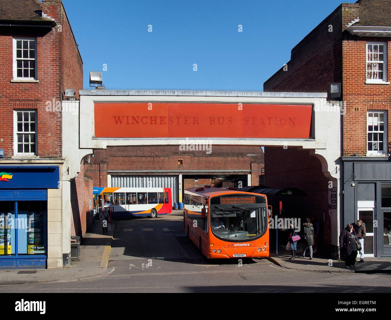 Bus Winchester Bus Station High Resolution Stock Photography and Images ...