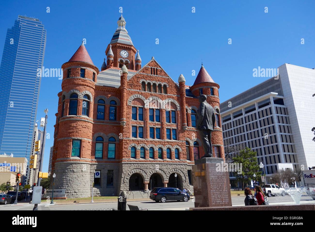 Statue of John Bannerman Dealey, Old Red Courthouse. Dealey Plaza ...