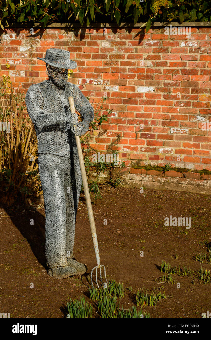 Wire sculpture hi-res stock photography and images - Alamy