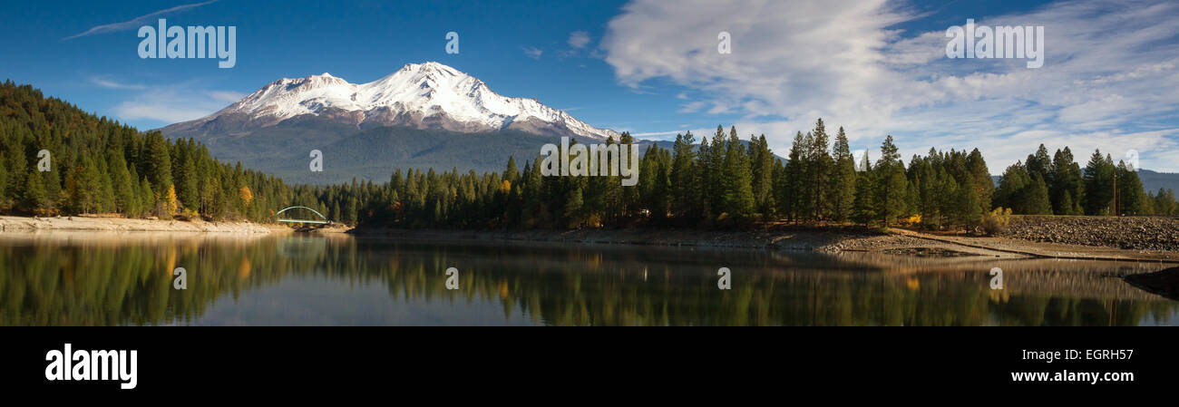 mountain lake shasta trees water shore blue forest mount sky quiet ...