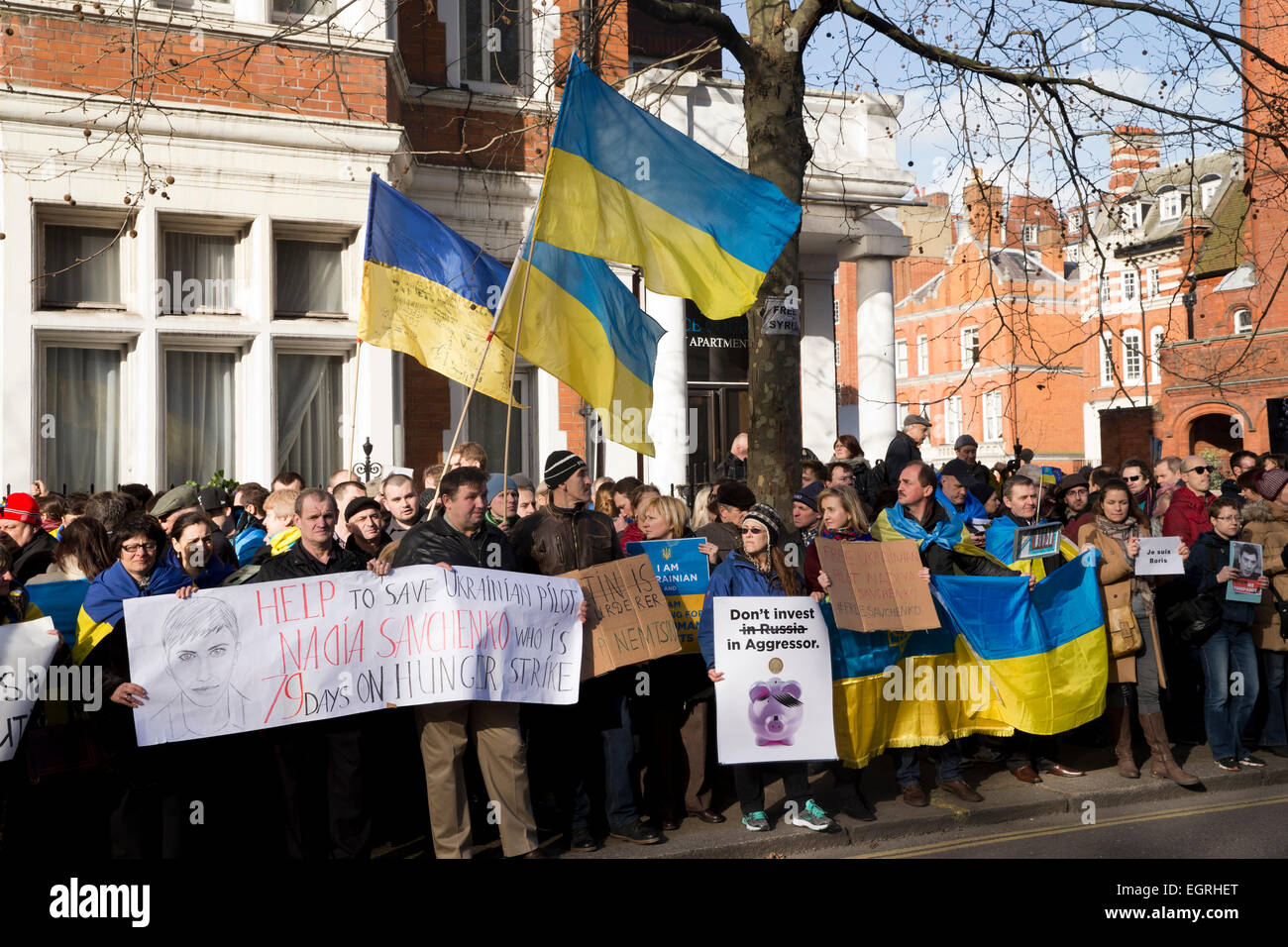 Russian embassy london hi-res stock photography and images - Alamy