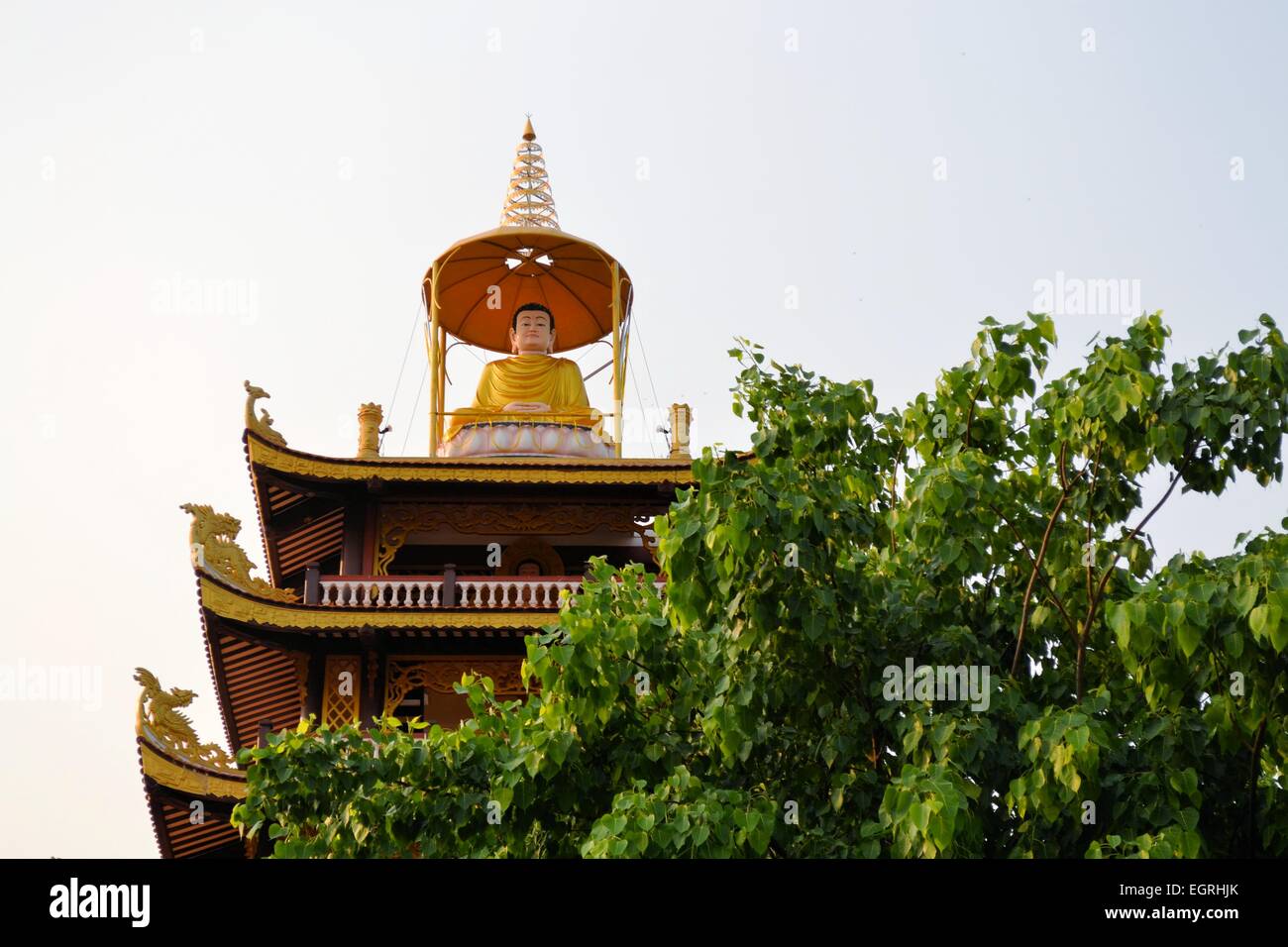 Traditional buddhism hi-res stock photography and images - Alamy