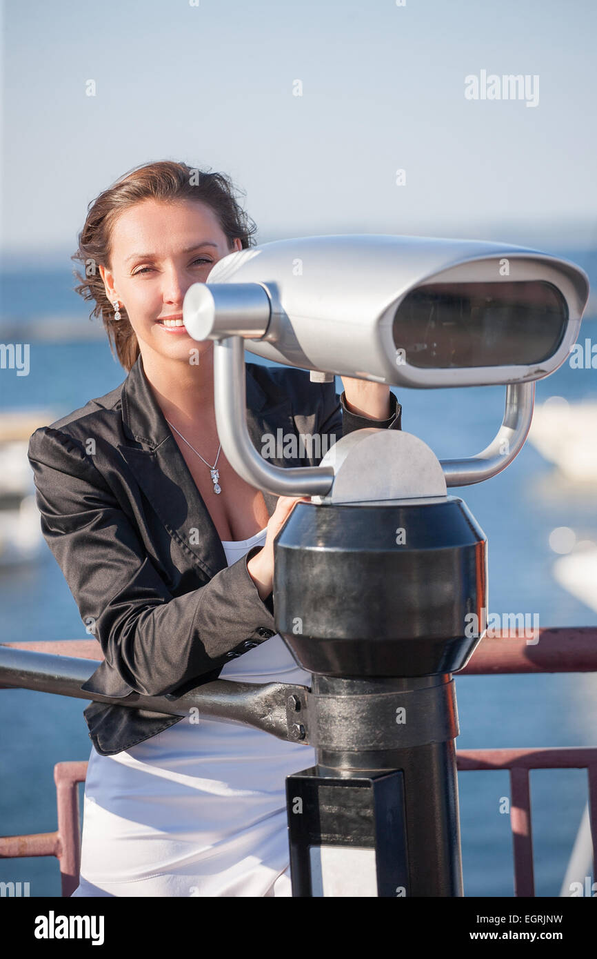 Seaport worker hi-res stock photography and images - Alamy