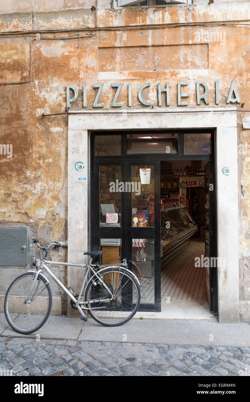 Bicycle shop front hi-res stock photography and images - Alamy