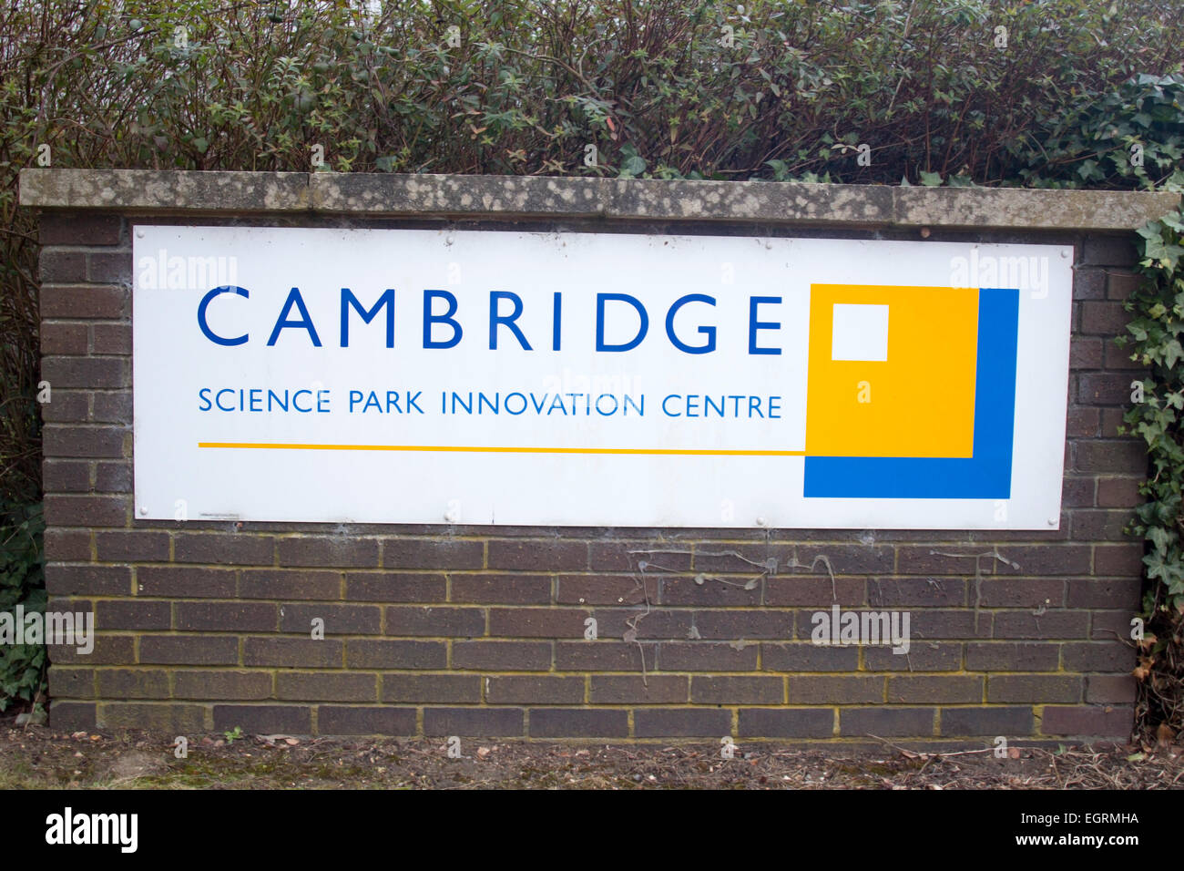 Cambridge Science Park Innovation Centre Sign Stock Photo - Alamy