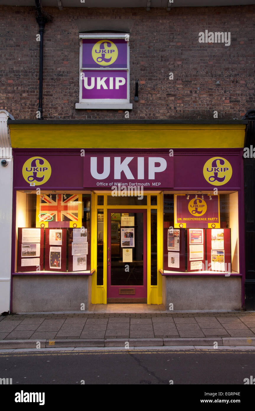 British political party logos hi-res stock photography and images - Alamy