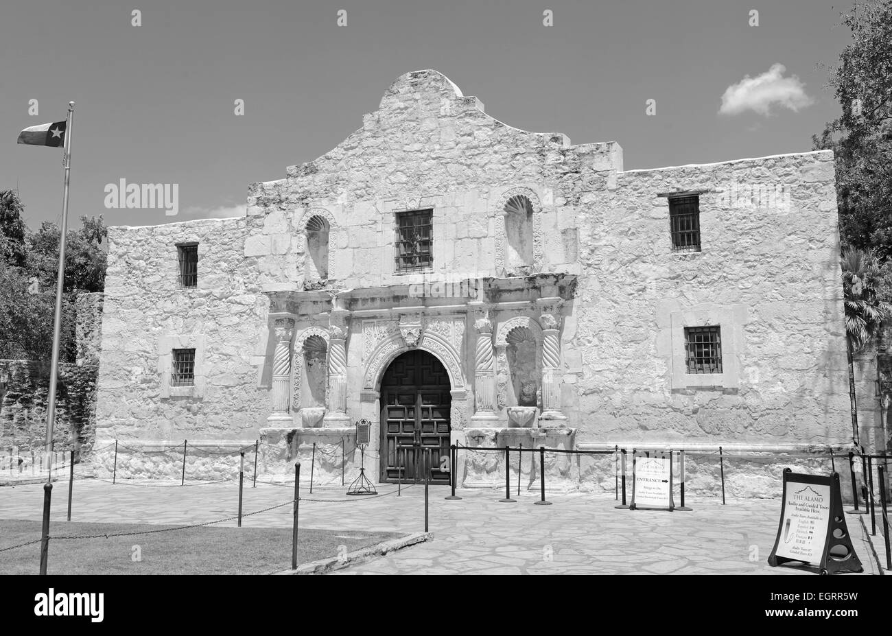 The historic Alamo, San Antonio, Texas, USA Stock Photo - Alamy