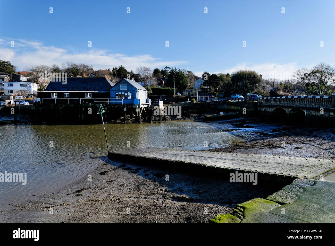 Wootton Bridge joini Wootton and Wootton Common and is a 19th century ...