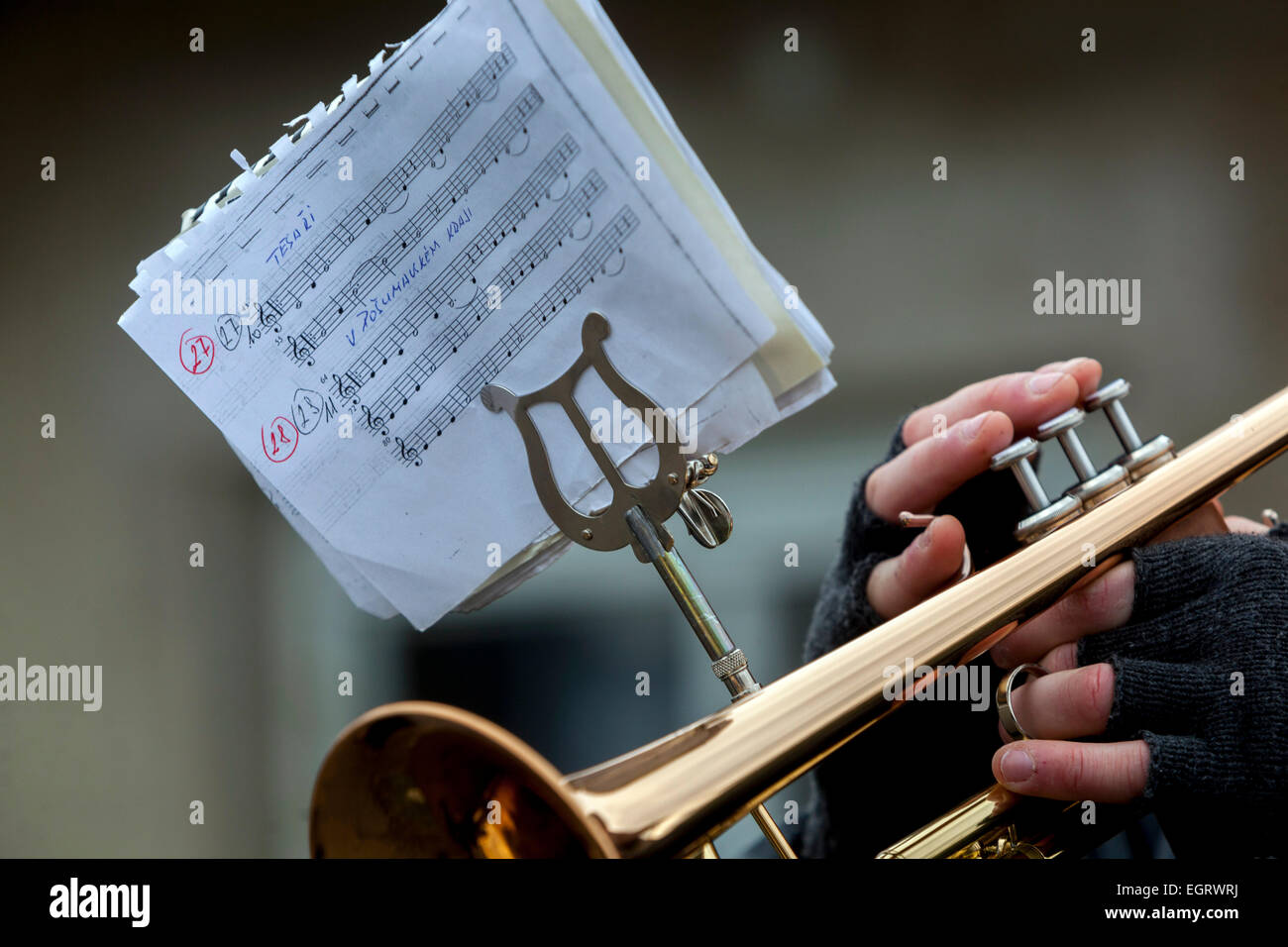 Playing trumpet hand hi-res stock photography and images - Alamy