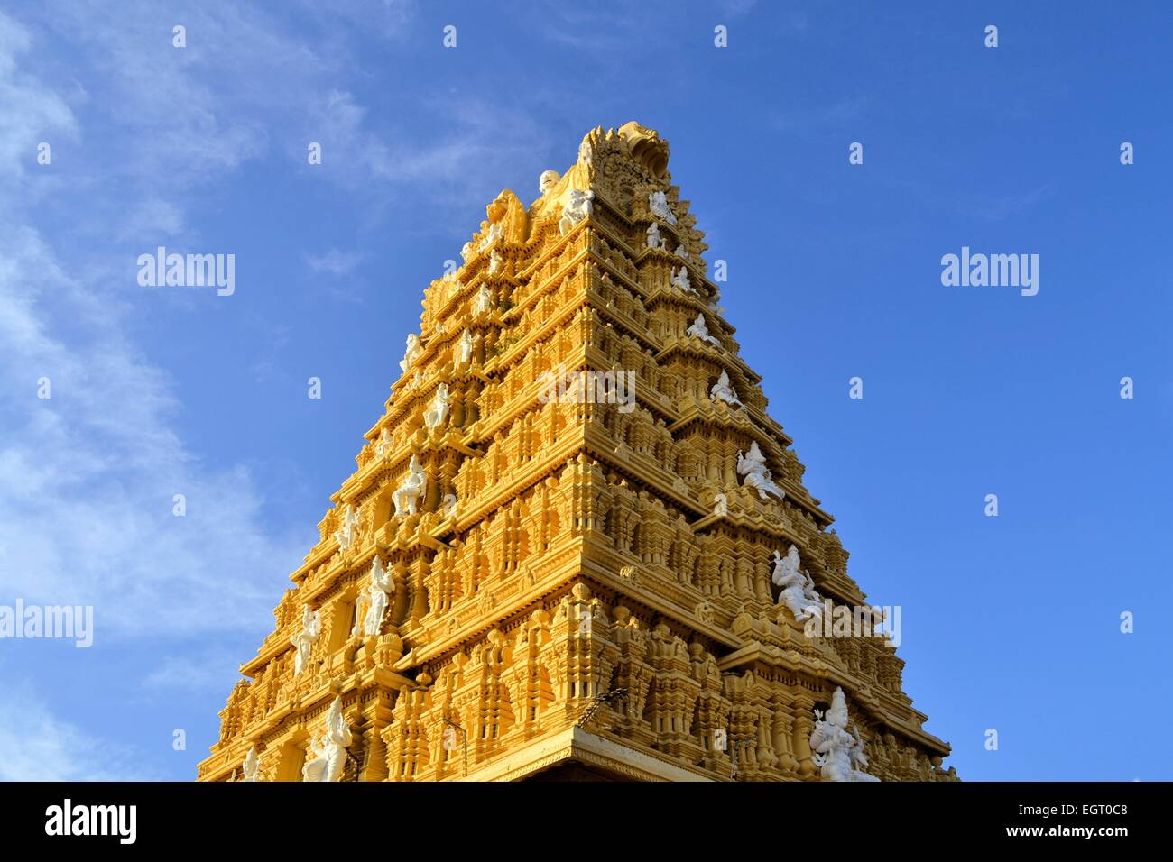 Chamundeshwari temple hi-res stock photography and images - Alamy
