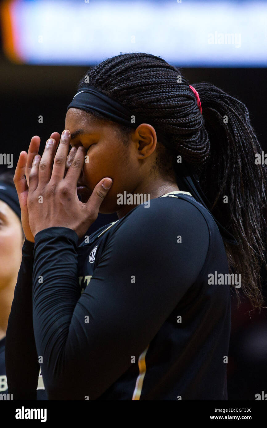 March 1, 2015: Marqu'es Webb #22 of the Vanderbilt Commodores fouls out ...