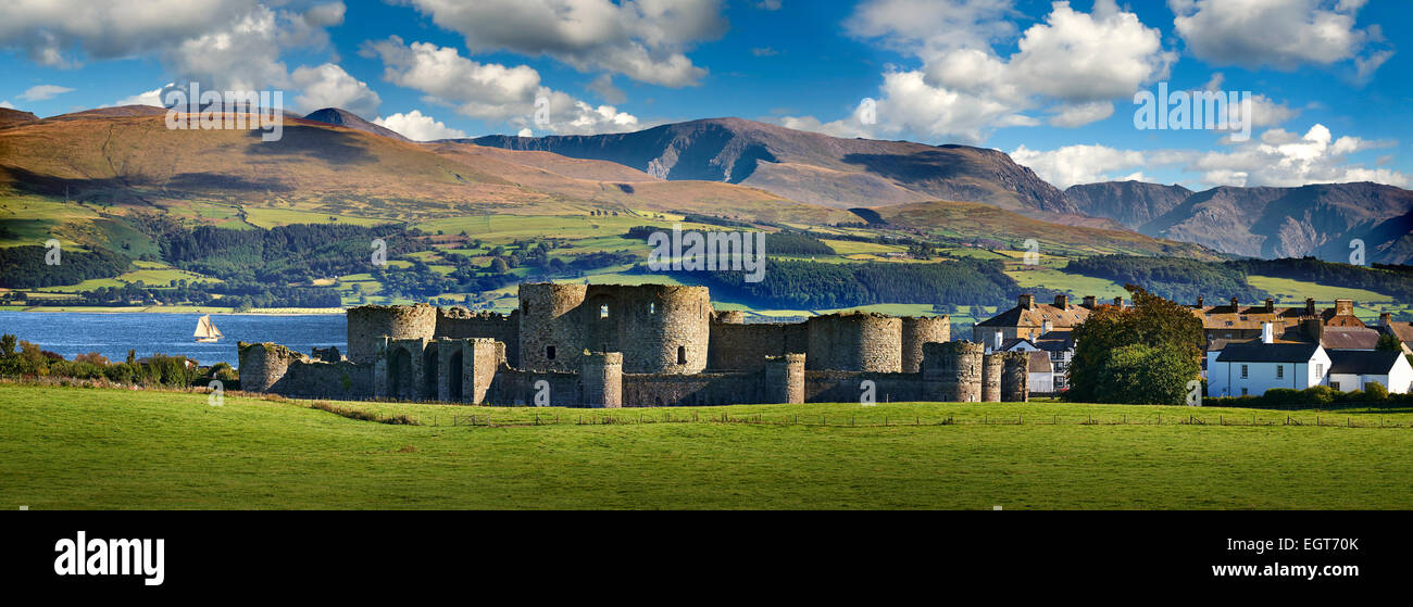 Beaumaris anglesey fortress hi-res stock photography and images - Alamy