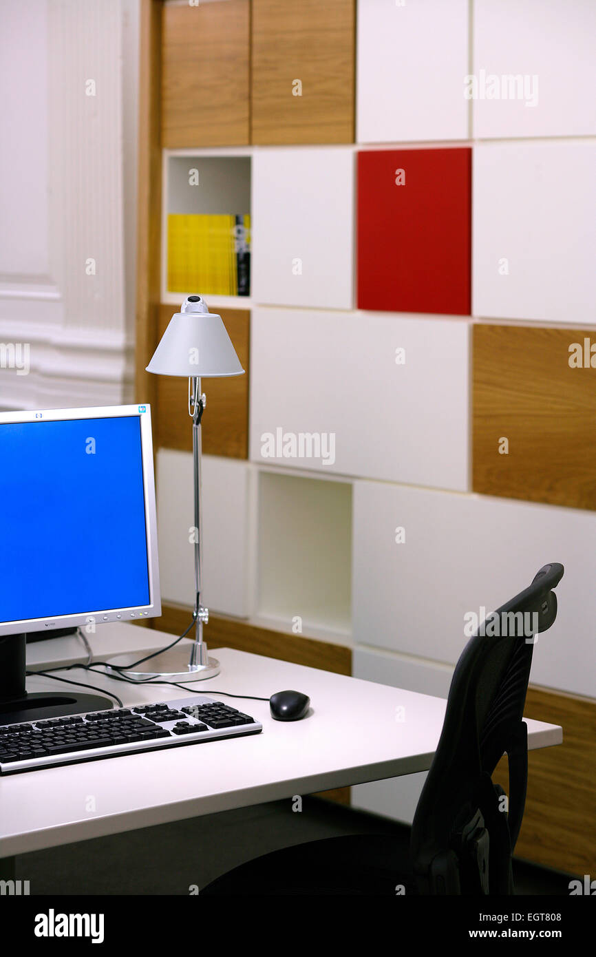 Workspace units hi-res stock photography and images - Alamy