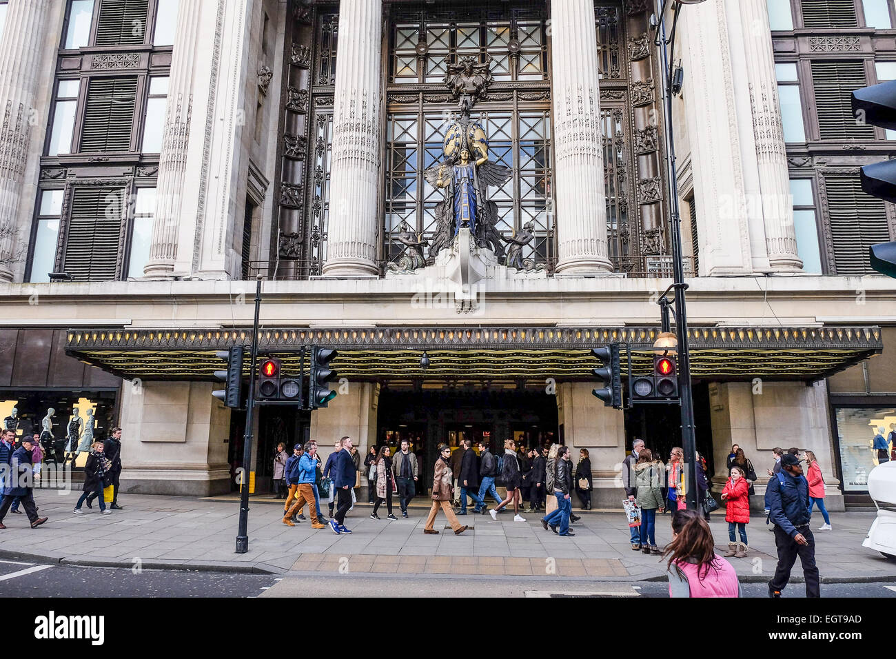 London, Selfridge store Stock Photo - Alamy