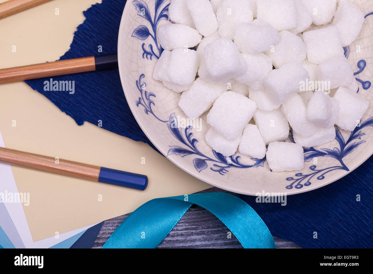 Sugar bowl drawing hi-res stock photography and images - Alamy