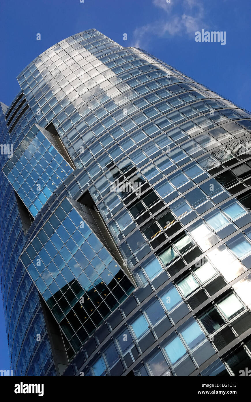 Vic vienna international center hi-res stock photography and images - Alamy