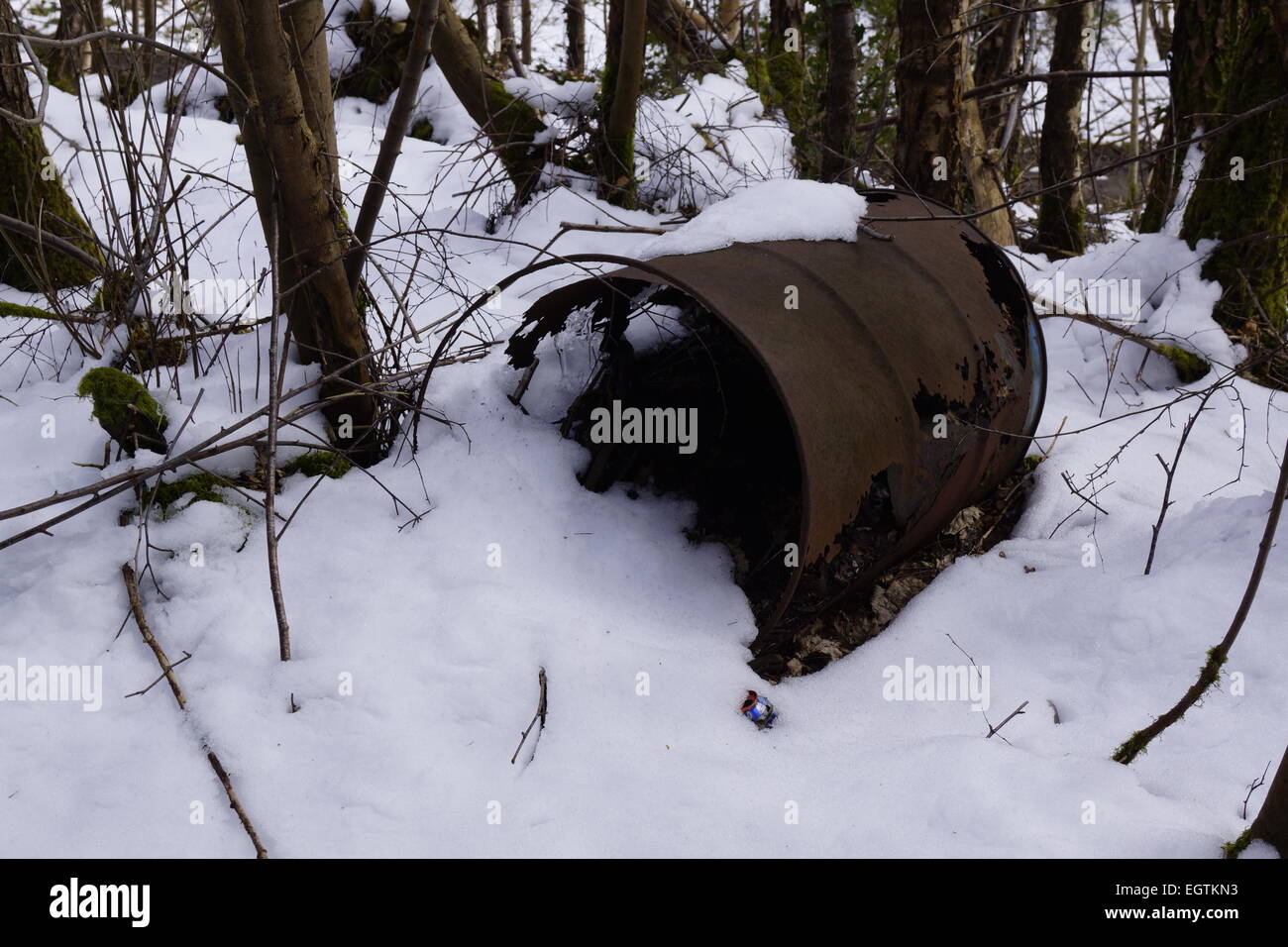 Oil drum hi-res stock photography and images - Alamy