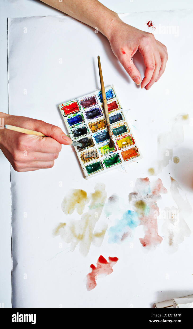 Artist's hand draw watercolor Stock Photo - Alamy