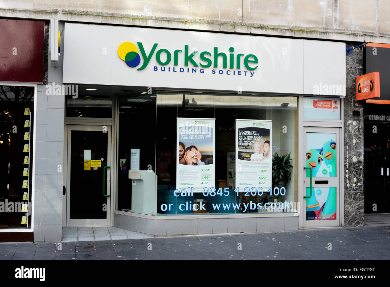Yorkshire Building Society branch in Liverpool Stock Photo - Alamy