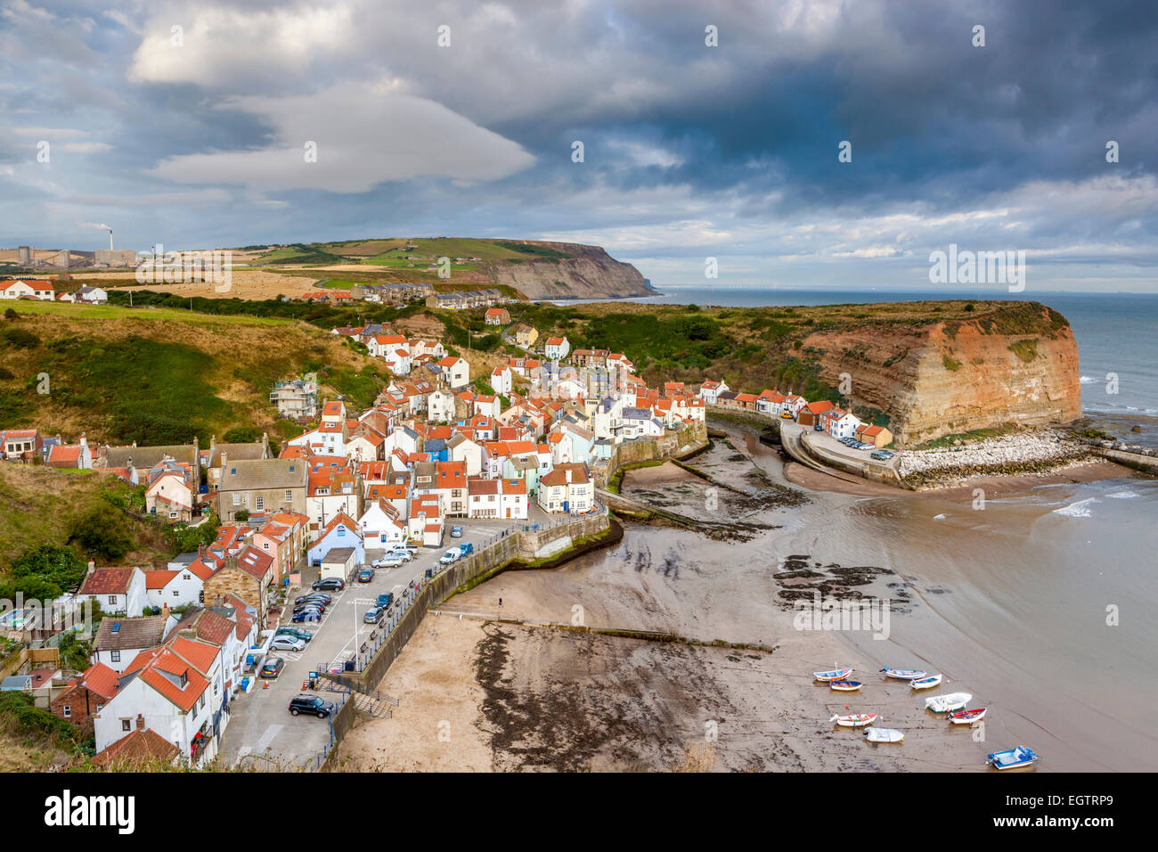 North Sea Coast Of North Yorkshire Stock Photos & North Sea Coast Of ...