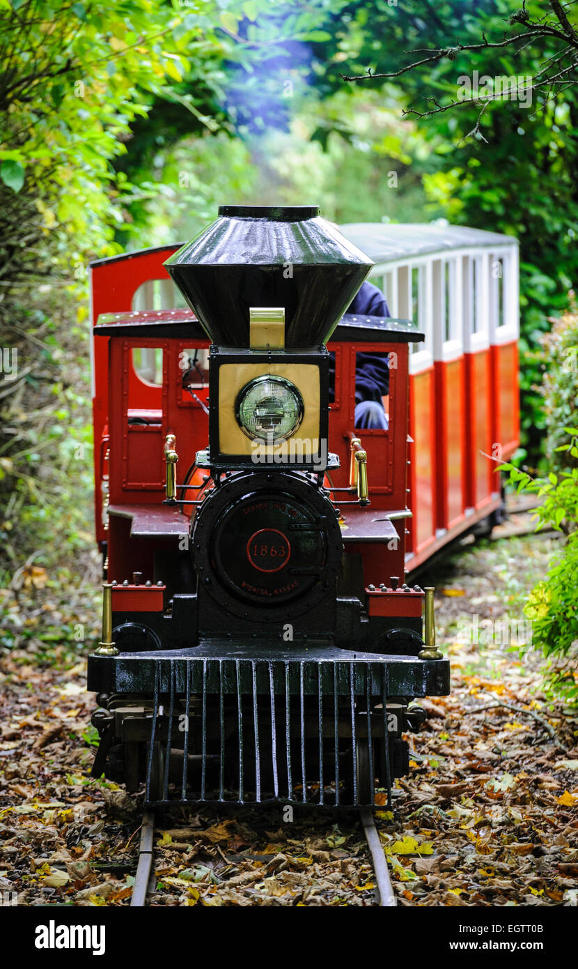 Crossford hi-res stock photography and images - Alamy