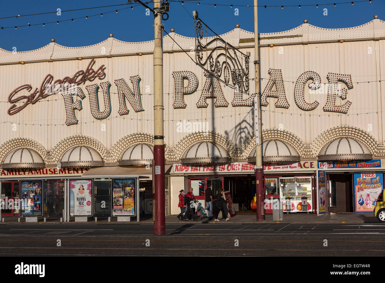 Blackpool Fun Palace in the Promenade Stock Photo - Alamy