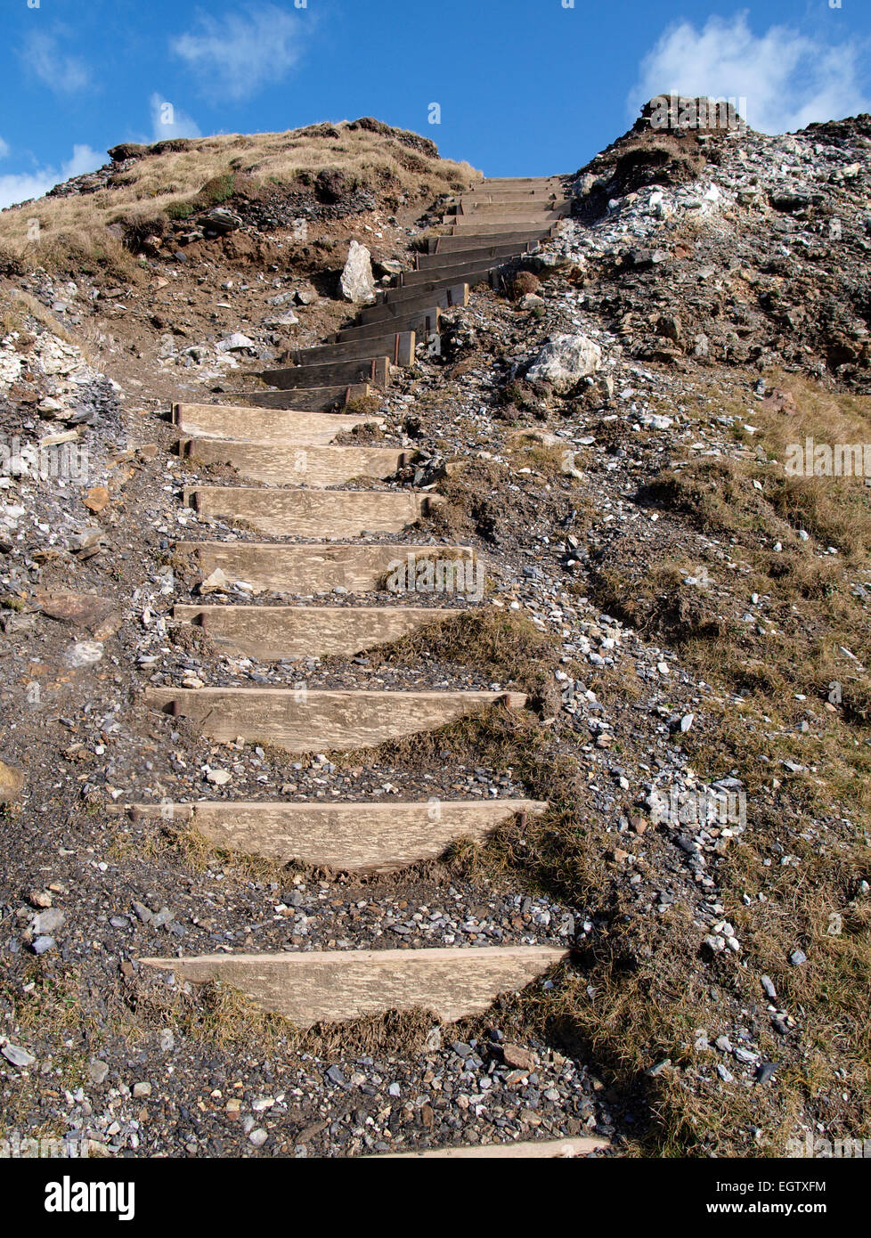 Steps up cliff hi-res stock photography and images - Alamy
