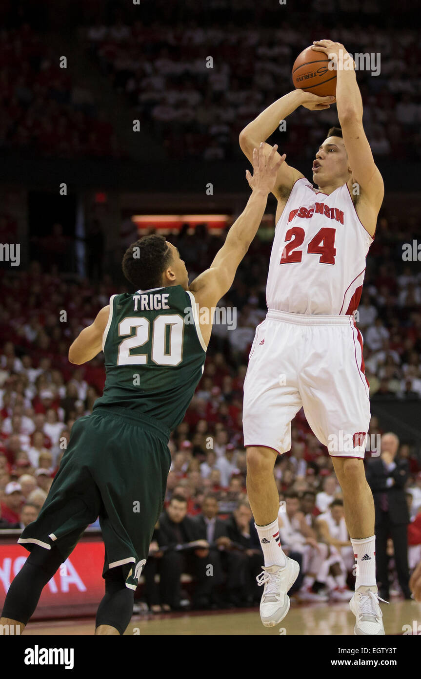 Madison, Wisconsin, USA. 1st March, 2015. Wisconsin Badgers guard ...
