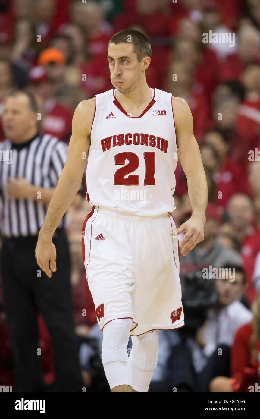 Madison, Wisconsin, USA. 1st March, 2015. Wisconsin Badgers guard Josh ...